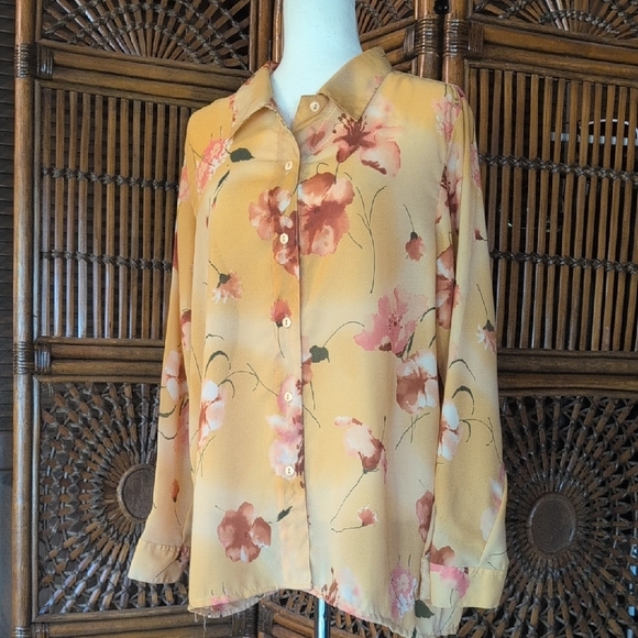 Kaktus | Tops | Kaktus Blouse Semisheer Floral Xl Nwot | Poshmark